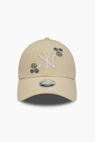 New Era New York Yankees 9Forty Womens Cap 60298624 Beige
